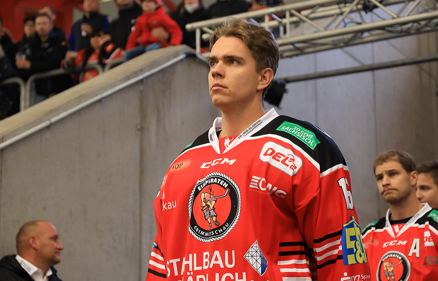 Vincent Schlenker ist neuer Eispiraten-Kapitän