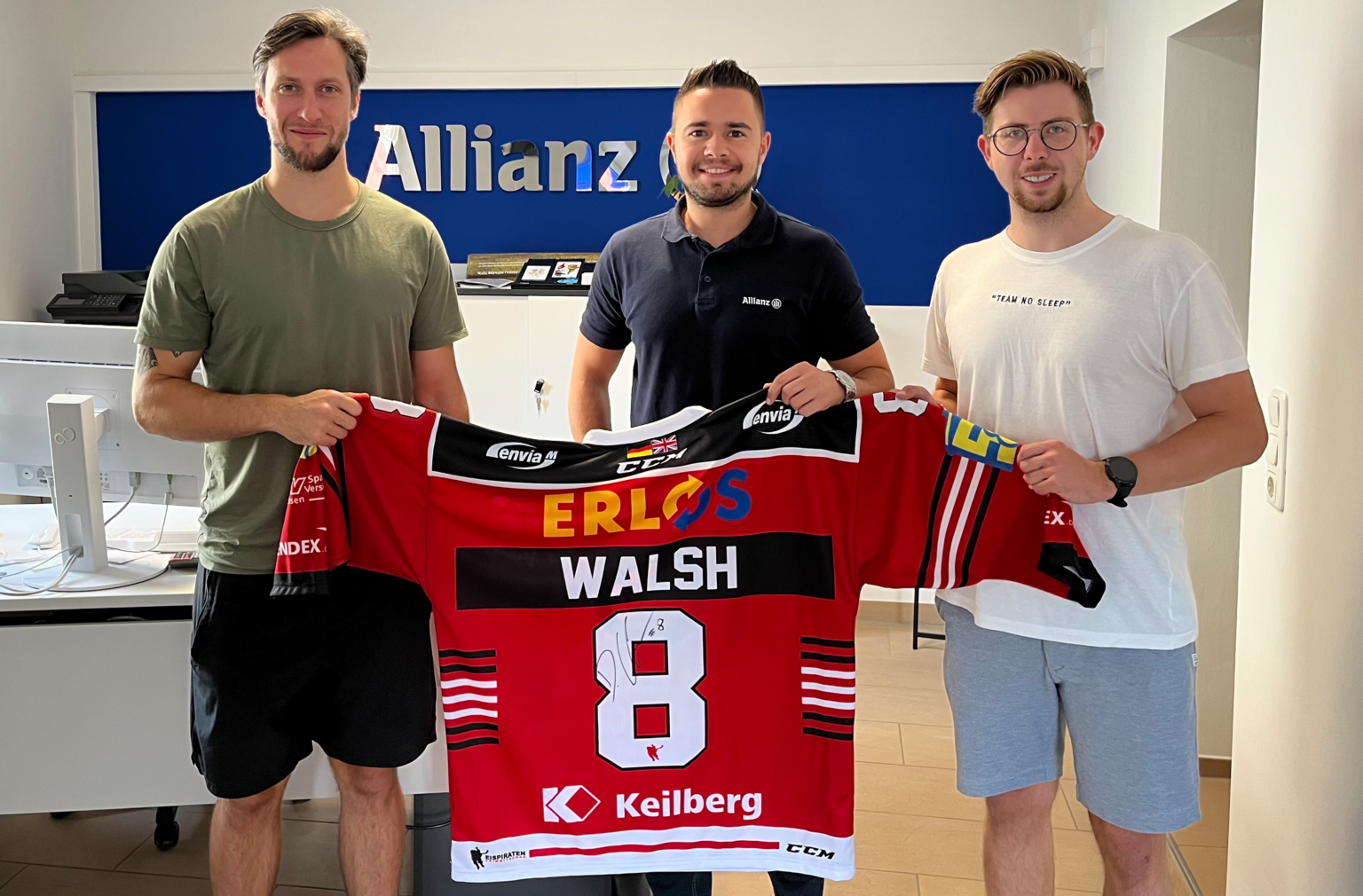 Allianz Vincent Wolf wird Eispiraten-Partner