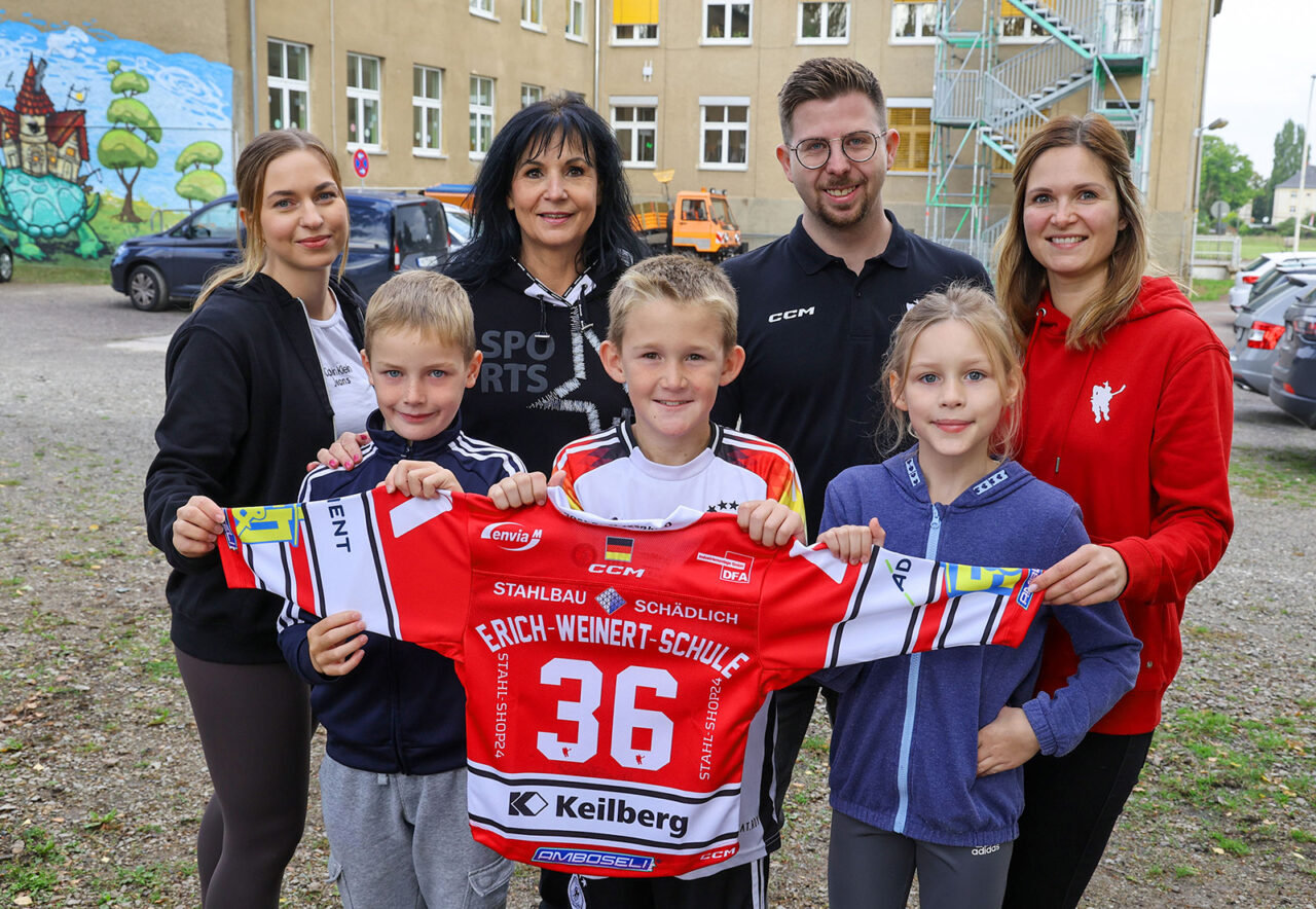 Erich-Weinert-Grundschule Glauchau wird 36. Partnerschule der Eispiraten